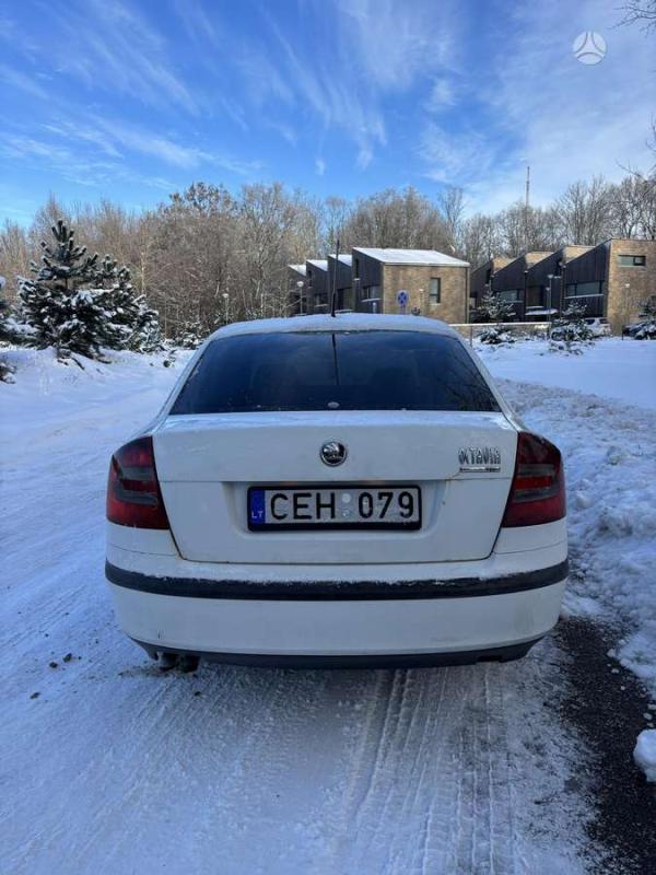 Balts Skoda Octavia 2006 Klaipėda, ar dzinēja tilpumu 1.90 L un nobraukumu 415 tūkst. km par 1450 €, foto 5 vietnē AUTOMOTO.COM.LV