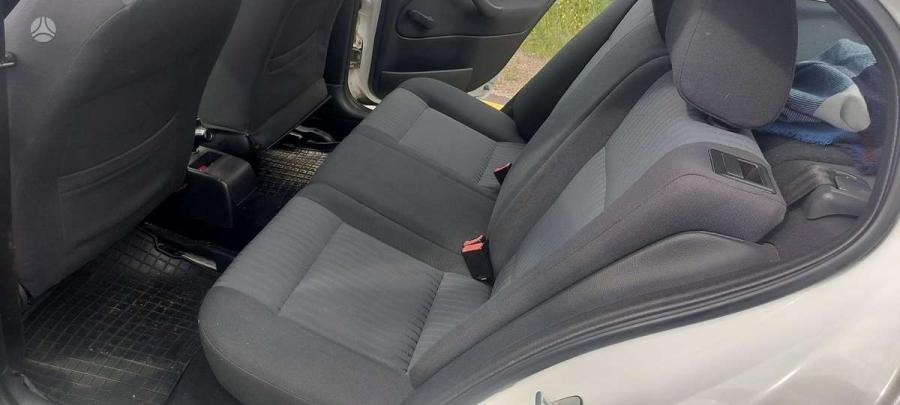Balts Skoda Octavia 2008 Klaipėda, ar dzinēja tilpumu 1.90 L un nobraukumu 327 tūkst. km par 1200 €, foto 8 vietnē AUTOMOTO.COM.LV