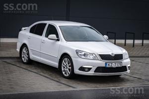 White Skoda Octavia 2012 in Riga, with an engine capacity of 2.00 L and mileage of 0 thousand km for 1490 €, photo 3 on AUTOMOTO.COM.LV