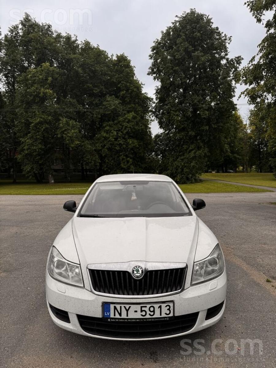 Balts Skoda Octavia 2012 Tukums, ar dzinēja tilpumu 1.20 L un nobraukumu 208 tūkst. km par 1900 €, foto 1 vietnē AUTOMOTO.COM.LV