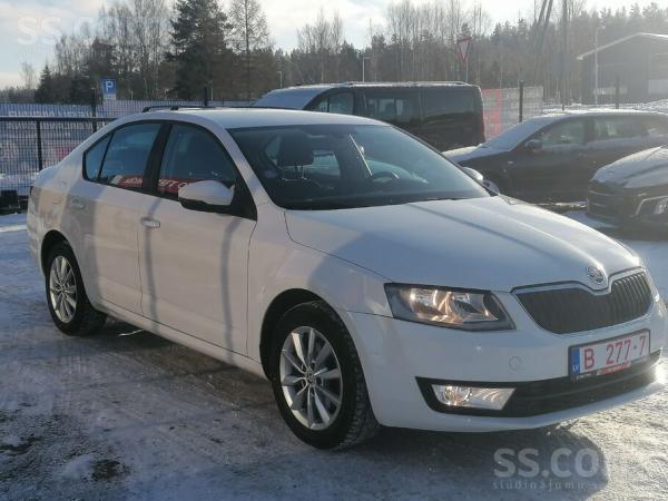 Balts Skoda Octavia 2013 Valmiera, ar dzinēja tilpumu 1.20 L un nobraukumu 176 tūkst. km par 5550 €, foto 6 vietnē AUTOMOTO.COM.LV