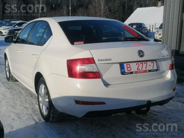 Balts Skoda Octavia 2013 Valmiera, ar dzinēja tilpumu 1.20 L un nobraukumu 176 tūkst. km par 5550 €, foto 10 vietnē AUTOMOTO.COM.LV