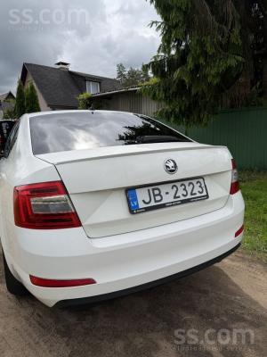 Balts Skoda Octavia 2013 Rīga, ar dzinēja tilpumu 2.00 L un nobraukumu 267 tūkst. km par 7400 €, foto 5 vietnē AUTOMOTO.COM.LV