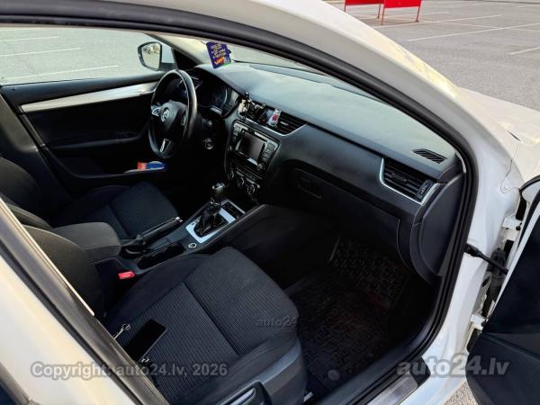 Balts Skoda Octavia 2014 Tallina, ar dzinēja tilpumu 1.40 L un nobraukumu 0 tūkst. km par 6100 €, foto 9 vietnē AUTOMOTO.COM.LV