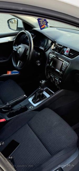 Balts Skoda Octavia 2014 Tallina, ar dzinēja tilpumu 1.40 L un nobraukumu 0 tūkst. km par 6100 €, foto 20 vietnē AUTOMOTO.COM.LV
