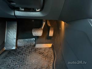Balts Skoda Octavia 2014 Tallina, ar dzinēja tilpumu 1.40 L un nobraukumu 0 tūkst. km par 6100 €, foto 22 vietnē AUTOMOTO.COM.LV