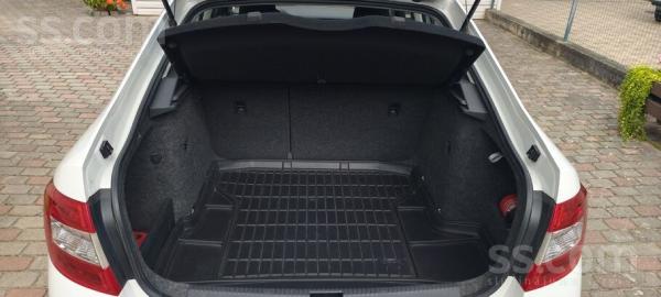 Balts Skoda Octavia 2015 Bauska, ar dzinēja tilpumu 2.00 L un nobraukumu 207 tūkst. km par 7250 €, foto 7 vietnē AUTOMOTO.COM.LV