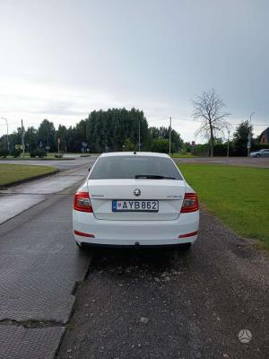 Balts Skoda Octavia 2015 Panevēža, ar dzinēja tilpumu 1.60 L un nobraukumu 202 tūkst. km par 6200 €, foto 6 vietnē AUTOMOTO.COM.LV