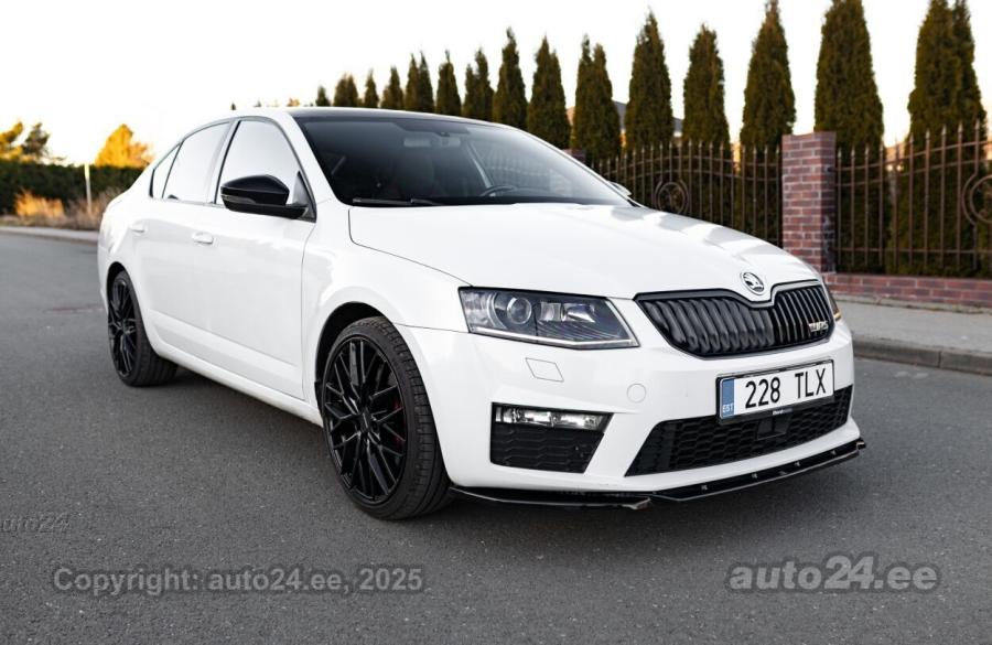 White Skoda Octavia 2016 in Tallinn, with an engine capacity of 2.00 L and mileage of 250 thousand km for 8890 €, photo 1 on AUTOMOTO.COM.LV