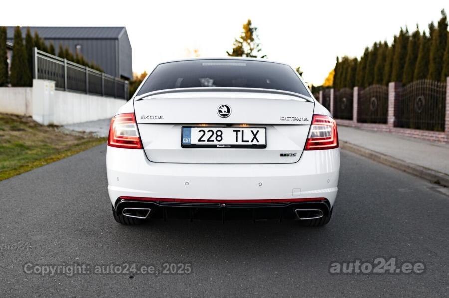 White Skoda Octavia 2016 in Tallinn, with an engine capacity of 2.00 L and mileage of 250 thousand km for 8890 €, photo 8 on AUTOMOTO.COM.LV