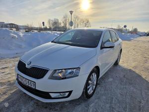 White Skoda Octavia 2016 in Kretinga, with an engine capacity of 1.60 L and mileage of 223 thousand km for 4950 €, photo 8 on AUTOMOTO.COM.LV