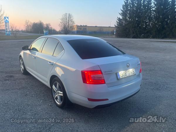 Balts Skoda Octavia 2016 Tallina, ar dzinēja tilpumu 1.40 L un nobraukumu 350 tūkst. km par 5990 €, foto 5 vietnē AUTOMOTO.COM.LV