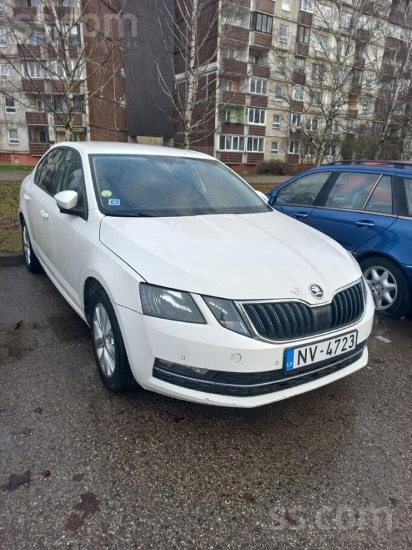 Balts Skoda Octavia 2017 Rīga, ar dzinēja tilpumu 1.60 L un nobraukumu 240 tūkst. km par 4500 €, foto 2 vietnē AUTOMOTO.COM.LV