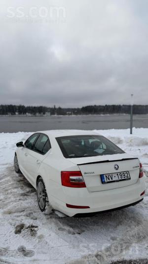 Balts Skoda Octavia 2017 Ogre, ar dzinēja tilpumu 1.60 L un nobraukumu 599 tūkst. km par 5550 €, foto 3 vietnē AUTOMOTO.COM.LV