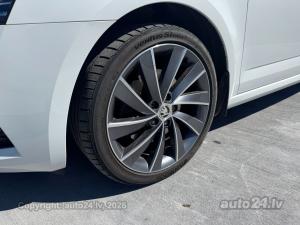 White Skoda Octavia 2017 in Tallinn, with an engine capacity of 1.80 L and mileage of 152 thousand km for 13500 €, photo 8 on AUTOMOTO.COM.LV