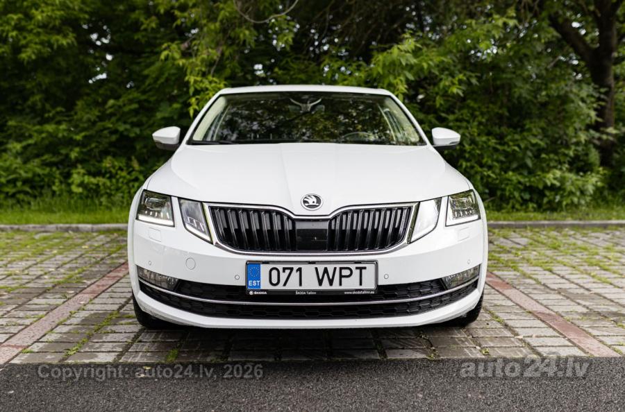 White Skoda Octavia 2017 in Tallinn, with an engine capacity of 1.80 L and mileage of 154 thousand km for 12500 €, photo 3 on AUTOMOTO.COM.LV