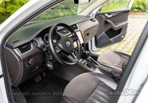 White Skoda Octavia 2017 in Tallinn, with an engine capacity of 1.80 L and mileage of 154 thousand km for 12500 €, photo 8 on AUTOMOTO.COM.LV