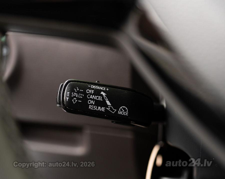 White Skoda Octavia 2017 in Tallinn, with an engine capacity of 1.80 L and mileage of 154 thousand km for 12500 €, photo 18 on AUTOMOTO.COM.LV