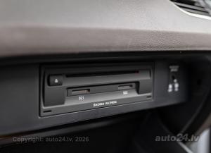 White Skoda Octavia 2017 in Tallinn, with an engine capacity of 1.80 L and mileage of 154 thousand km for 12500 €, photo 20 on AUTOMOTO.COM.LV