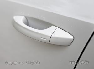 White Skoda Octavia 2017 in Tallinn, with an engine capacity of 1.80 L and mileage of 154 thousand km for 12500 €, photo 25 on AUTOMOTO.COM.LV