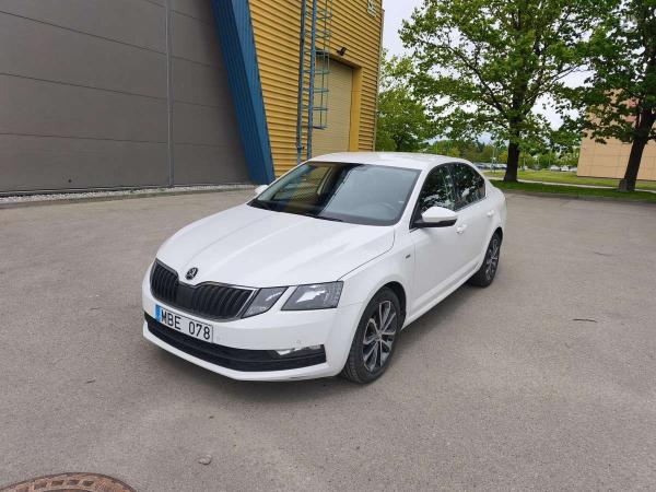 Balts Skoda Octavia 2017 Kauņa, ar dzinēja tilpumu 1.97 L un nobraukumu 251 tūkst. km par 8400 €, foto 1 vietnē AUTOMOTO.COM.LV