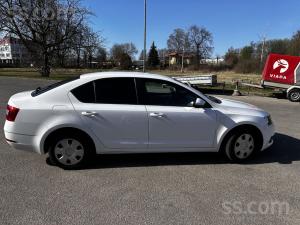 Balts Skoda Octavia 2018 Rīga, ar dzinēja tilpumu 1.60 L un nobraukumu 358 tūkst. km par 5900 €, foto 8 vietnē AUTOMOTO.COM.LV