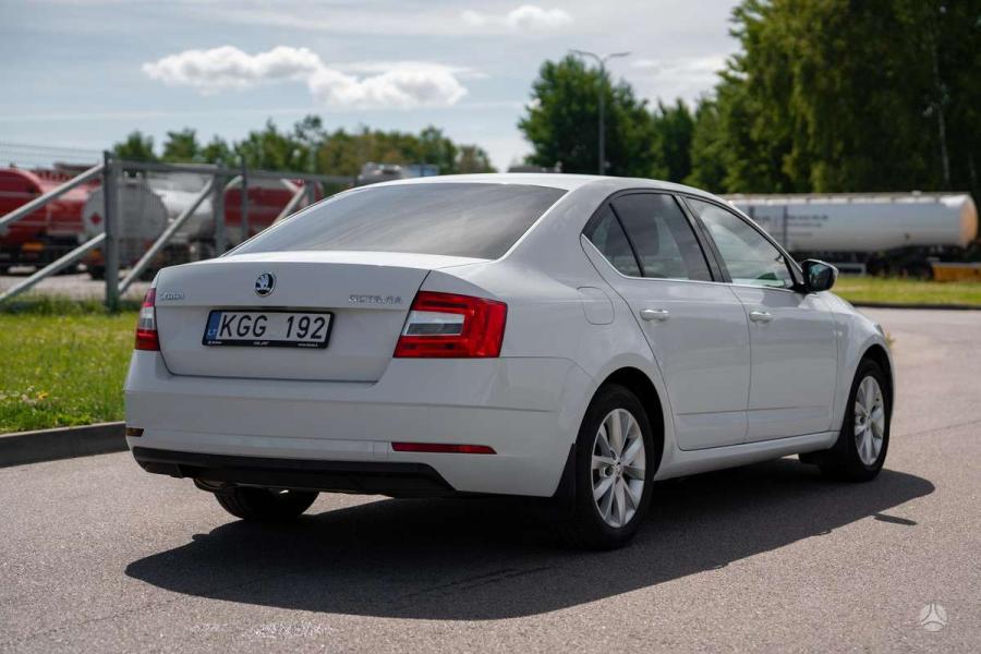 Balts Skoda Octavia 2018 Kauņa, ar dzinēja tilpumu 1.40 L un nobraukumu 252 tūkst. km par 6800 €, foto 9 vietnē AUTOMOTO.COM.LV