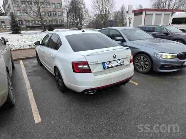Шкода Октавия 2018 в Рига на AUTOMOTO.COM.LV Белый Шкода Октавия 2018 в Рига, объемом двигателя 2.00 л и пробегом 270 тыс. км за 12000 €, фото 5 на AUTOMOTO.COM.LV