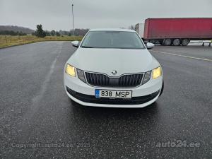 White Skoda Octavia 2019 in Tallinn, with an engine capacity of 1.00 L and mileage of 82 thousand km for 8400 €, photo 7 on AUTOMOTO.COM.LV