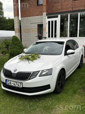 Balts Skoda Octavia 2019 Rīga, ar dzinēja tilpumu 1.60 L un nobraukumu 276 tūkst. km par 8800 €, foto 10 vietnē AUTOMOTO.COM.LV