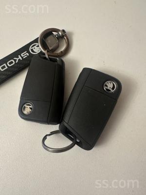 Balts Skoda Octavia 2019 Rīga, ar dzinēja tilpumu 1.60 L un nobraukumu 276 tūkst. km par 8800 €, foto 13 vietnē AUTOMOTO.COM.LV