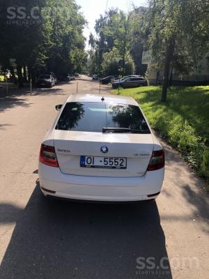 White Skoda Octavia 2019 in Riga, with an engine capacity of 1.60 L and mileage of 211 thousand km for 8700 €, photo 5 on AUTOMOTO.COM.LV