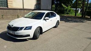 Balts Skoda Octavia 2019 Kauņa, ar dzinēja tilpumu 1.50 L un nobraukumu 216 tūkst. km par 6500 €, foto 3 vietnē AUTOMOTO.COM.LV