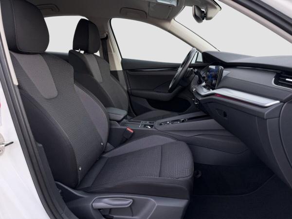 White Skoda Octavia 2020 in Parnu, with an engine capacity of 2.00 L and mileage of 132 thousand km for 15900 €, photo 5 on AUTOMOTO.COM.LV