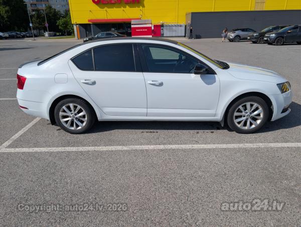 White Skoda Octavia 2020 in Tallinn, with an engine capacity of 1.50 L and mileage of 84 thousand km for 13500 €, photo 2 on AUTOMOTO.COM.LV