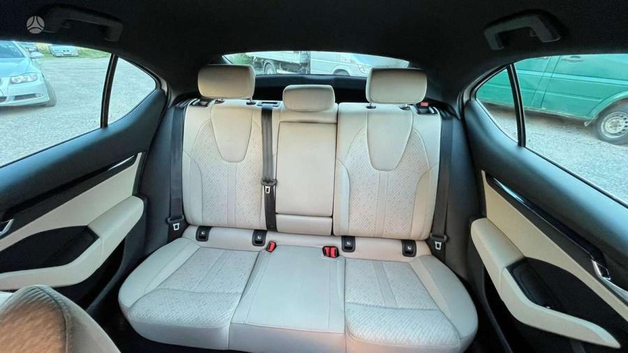 White Skoda Octavia 2020 in Narva, with an engine capacity of 1.50 L and mileage of 108 thousand km for 14444 €, photo 31 on AUTOMOTO.COM.LV