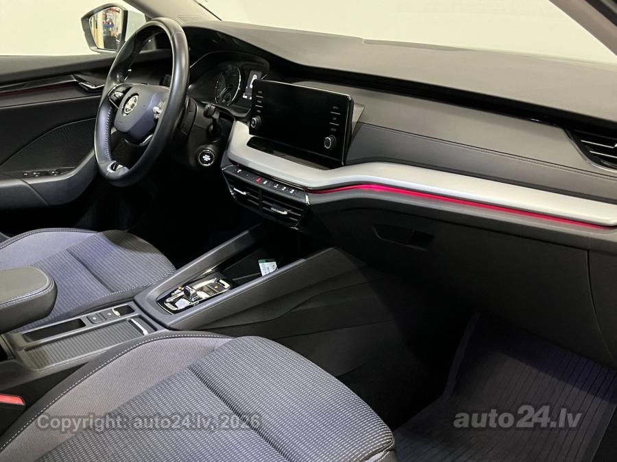White Skoda Octavia 2020 in Tallinn, with an engine capacity of 2.00 L and mileage of 162 thousand km for 15900 €, photo 4 on AUTOMOTO.COM.LV