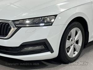 White Skoda Octavia 2020 in Tallinn, with an engine capacity of 2.00 L and mileage of 162 thousand km for 15900 €, photo 21 on AUTOMOTO.COM.LV