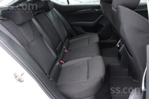 Белый Шкода Октавия 2021 в Рига, объемом двигателя 1.00 л и пробегом 51 тыс. км за 13200 €, фото 23 на AUTOMOTO.COM.LV