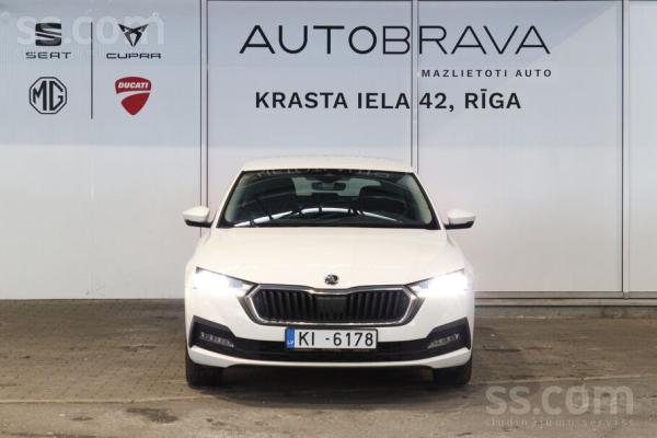 White Skoda Octavia 2021 in Riga, with an engine capacity of 2.00 L and mileage of 98 thousand km for 14800 €, photo 2 on AUTOMOTO.COM.LV