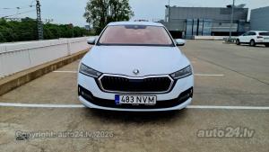 White Skoda Octavia 2021 in Tallinn, with an engine capacity of 1.00 L and mileage of 125 thousand km for 13990 €, photo 6 on AUTOMOTO.COM.LV