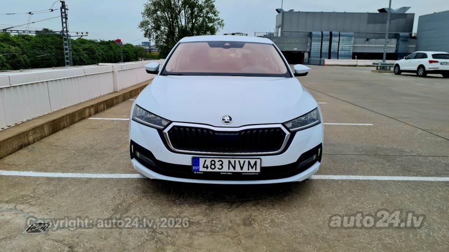 White Skoda Octavia 2021 in Tallinn, with an engine capacity of 1.00 L and mileage of 125 thousand km for 13990 €, photo 6 on AUTOMOTO.COM.LV