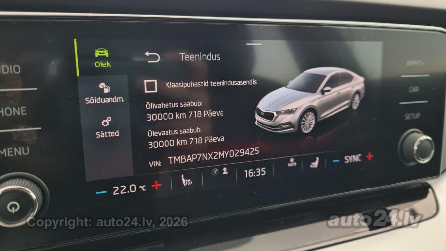 White Skoda Octavia 2021 in Tallinn, with an engine capacity of 1.00 L and mileage of 125 thousand km for 13990 €, photo 16 on AUTOMOTO.COM.LV