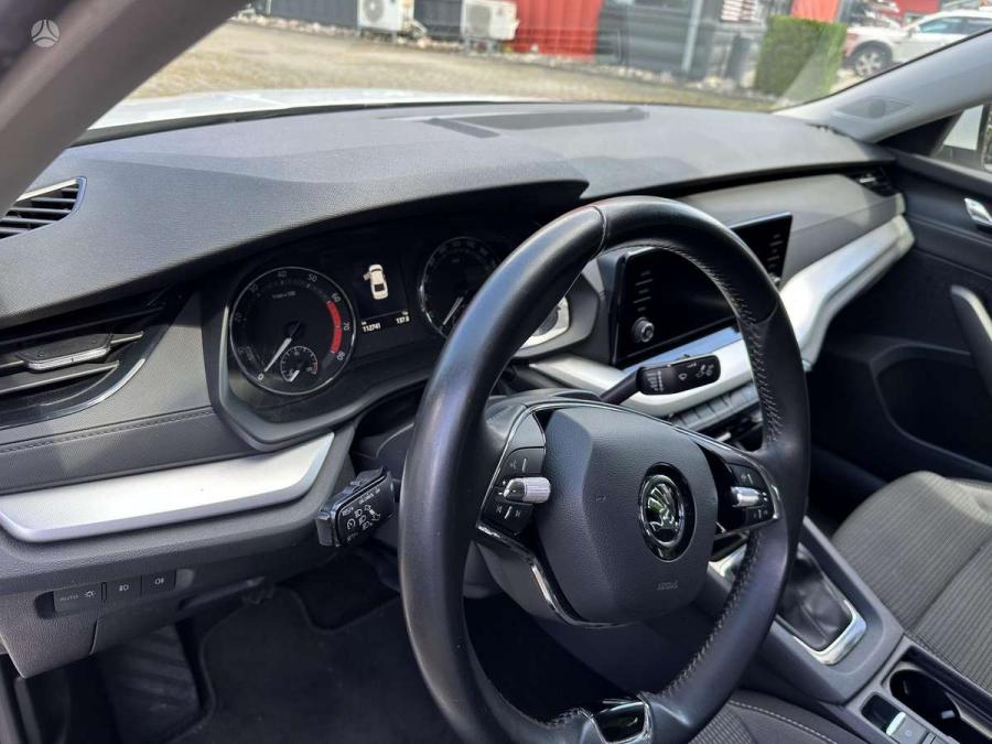 Balts Skoda Octavia 2021 Kauņa, ar dzinēja tilpumu 1.00 L un nobraukumu 113 tūkst. km par 11800 €, foto 9 vietnē AUTOMOTO.COM.LV