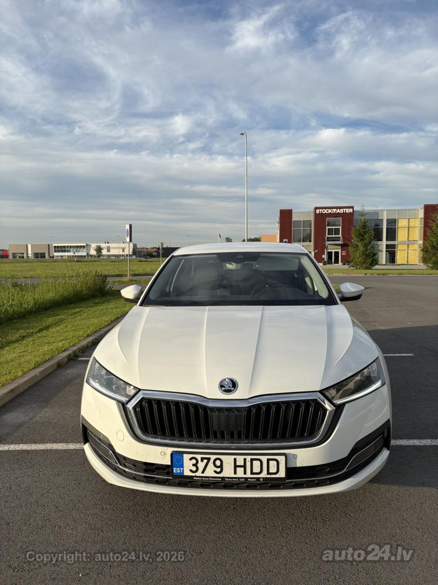 Balts Skoda Octavia 2021 Tallina, ar dzinēja tilpumu 2.00 L un nobraukumu 92 tūkst. km par 18500 €, foto 3 vietnē AUTOMOTO.COM.LV