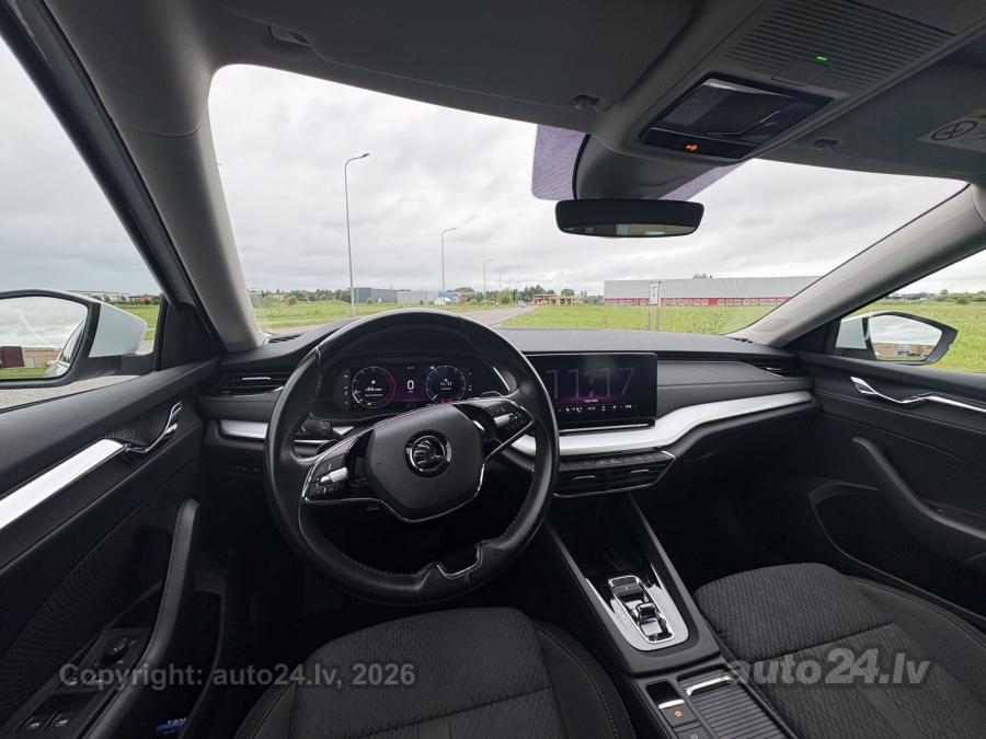 Balts Skoda Octavia 2021 Tallina, ar dzinēja tilpumu 2.00 L un nobraukumu 92 tūkst. km par 18500 €, foto 5 vietnē AUTOMOTO.COM.LV