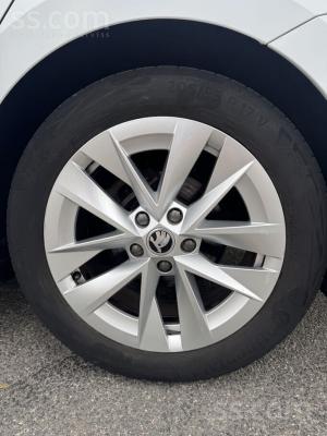 Balts Skoda Octavia 2021 Rīga, ar dzinēja tilpumu 1.50 L un nobraukumu 66 tūkst. km par 19990 €, foto 9 vietnē AUTOMOTO.COM.LV