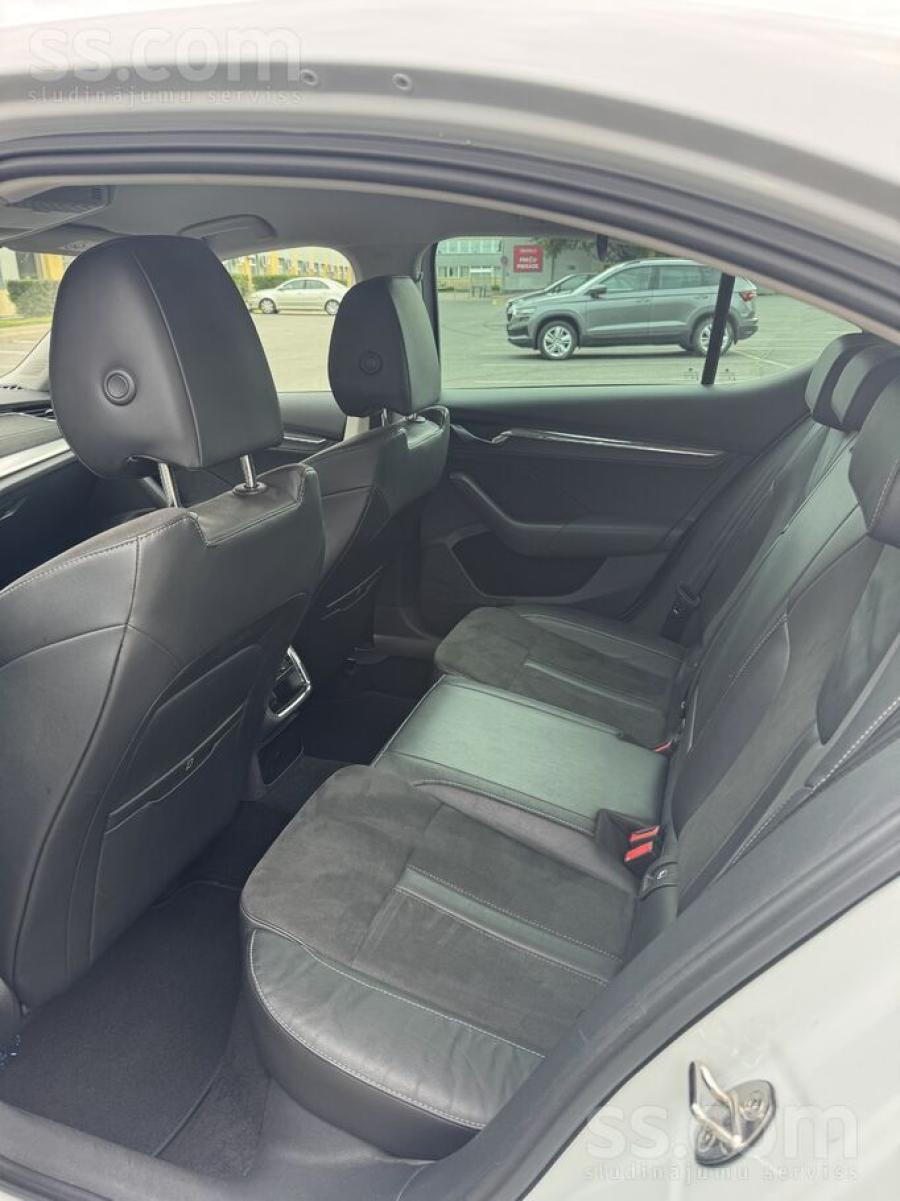 Balts Skoda Octavia 2021 Rīga, ar dzinēja tilpumu 1.50 L un nobraukumu 66 tūkst. km par 19990 €, foto 12 vietnē AUTOMOTO.COM.LV