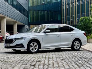 White Skoda Octavia 2021 in Tallinn, with an engine capacity of 1.00 L and mileage of 130 thousand km for 14990 €, photo  on AUTOMOTO.COM.LV