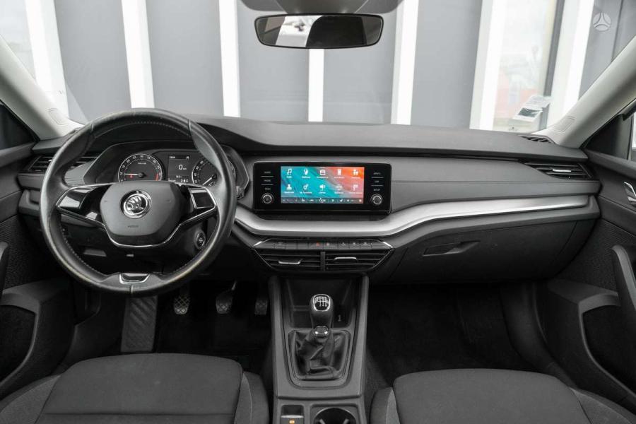 Balts Skoda Octavia 2022 Viļņa, ar dzinēja tilpumu 1.97 L un nobraukumu 286 tūkst. km par 14450 €, foto 16 vietnē AUTOMOTO.COM.LV